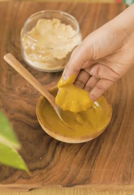 Skin Brightening Bath Powder with Rice - The Little Shine